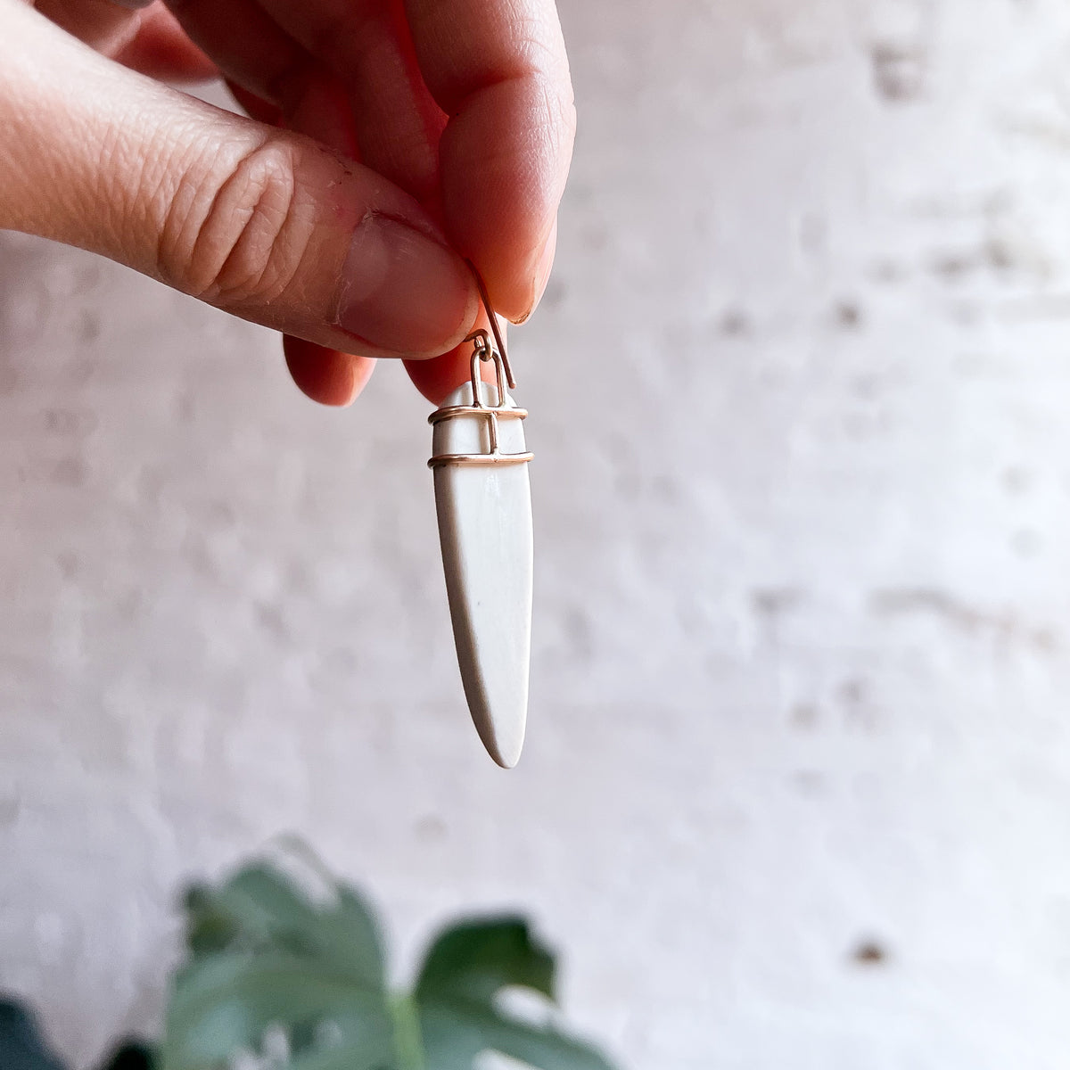 Crystalline Porcelain Dagger Earrings - Torii Setting – Porcelain and Stone