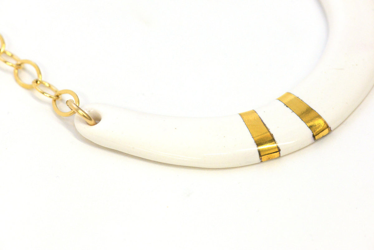 Striped Crescent – Porcelain and Stone